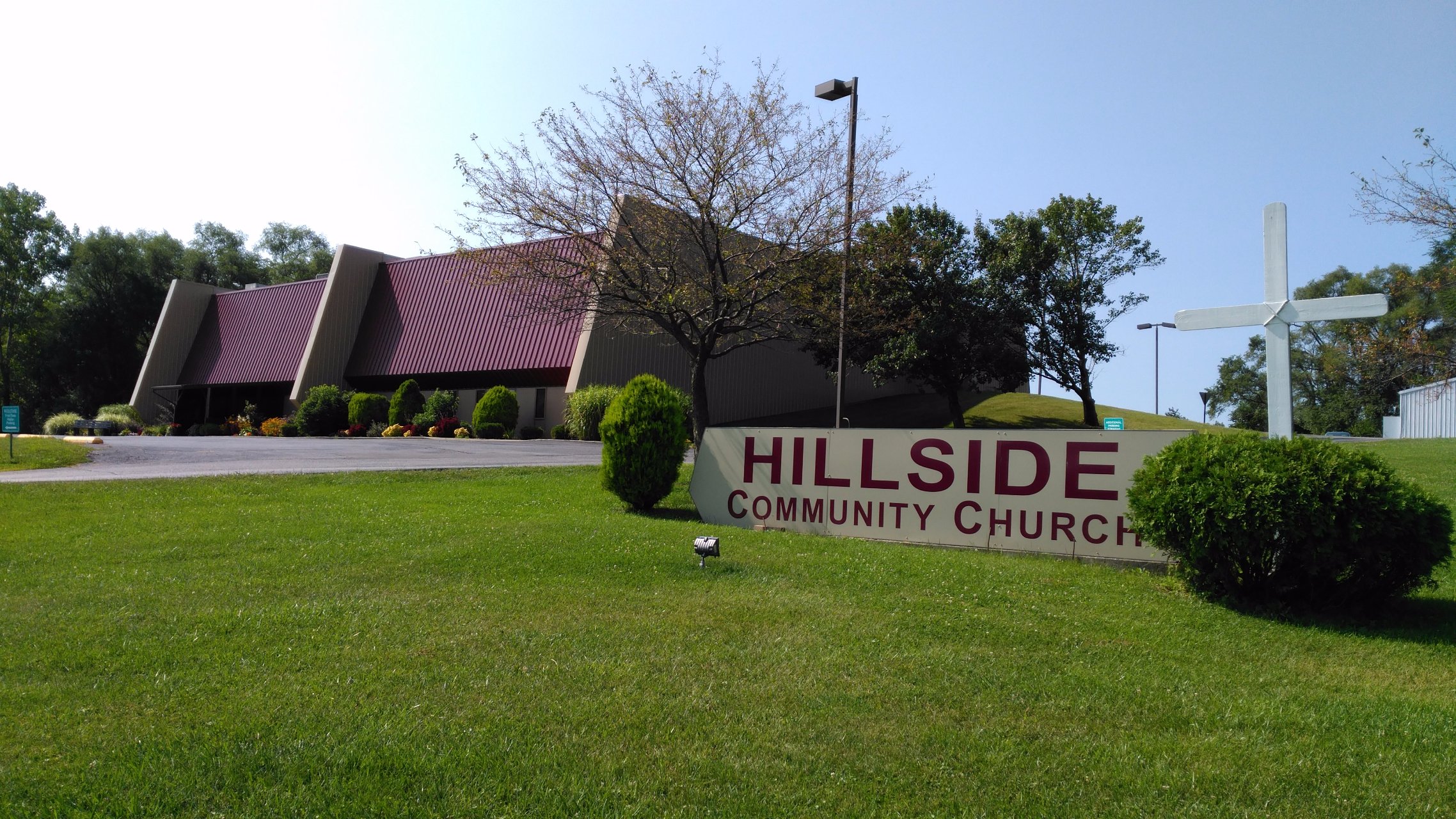 Church of the Week: Hillside Community Church Church of the Week: Hillside Community Church