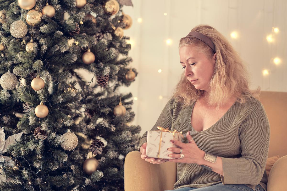 Shine.FM | Never Alone: The Next Door of Opportunity | Shine.FM